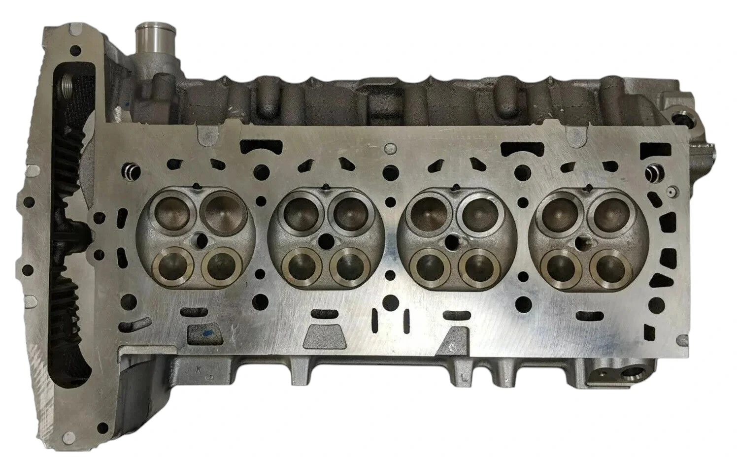 GM Chevy GMC Buick 2.4L Direct Injection Cylinder Head