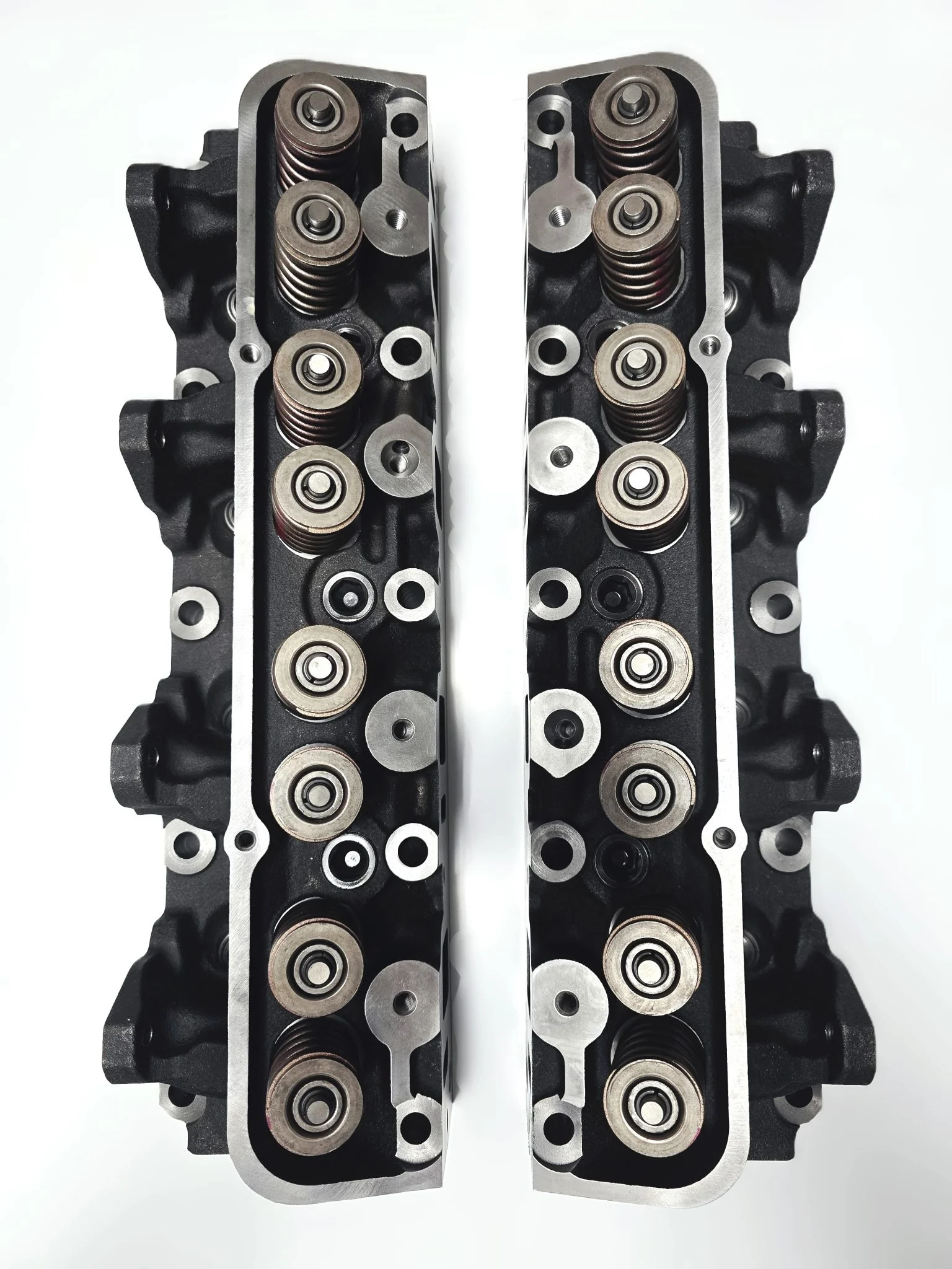Remanufactured Ford 390 Cubic Inch Pair Cylinder Heads - Heavy Duty ...