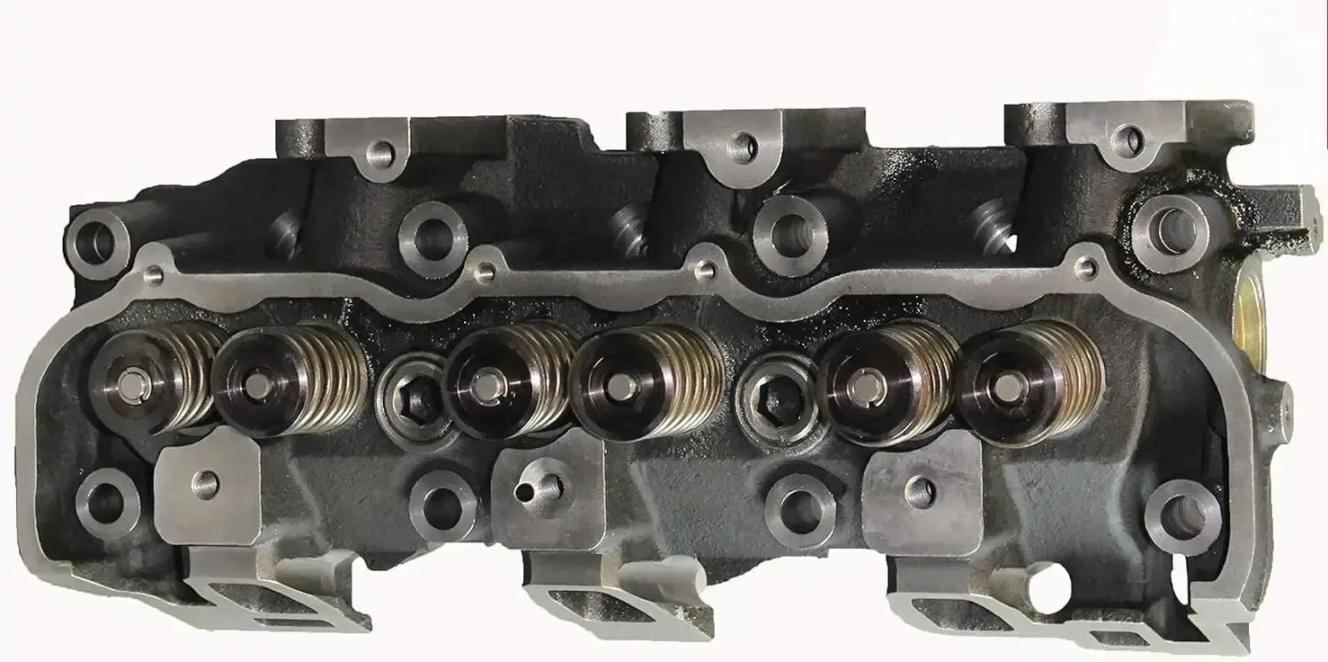 Ford 2.9L V6 Ranger Bronco II Cylinder Head